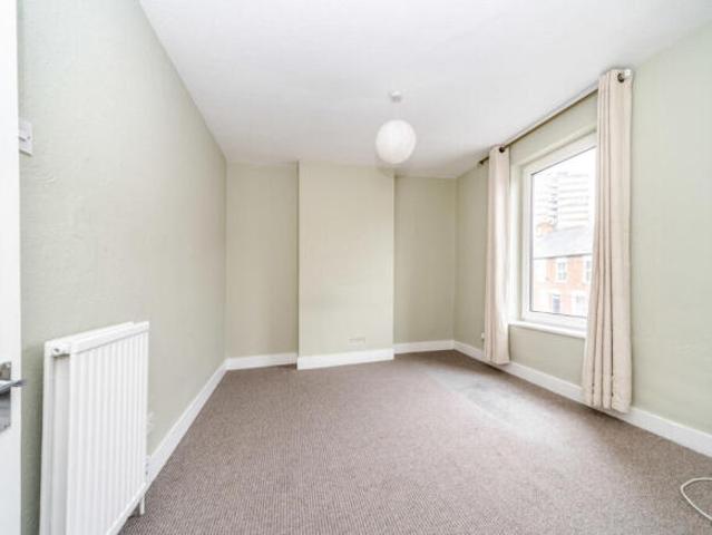 4 bedroom terraced house for rent in Park Road West, Bedford, Bedfordshire, MK41