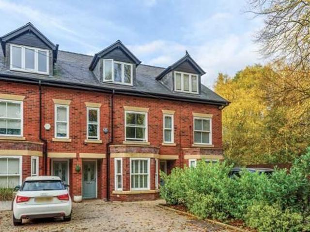 4 bedroom terraced house for rent in Park Road Worsley Manchester M28 7DU M28