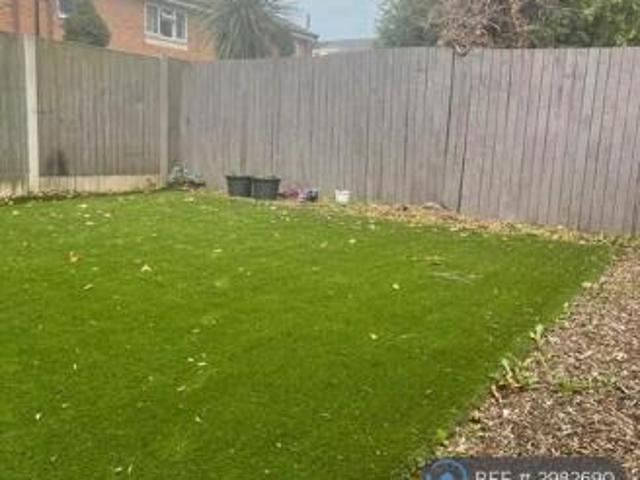 4 bedroom end of terrace house for rent in Phythian Close, Kensington And Fairfield, L6