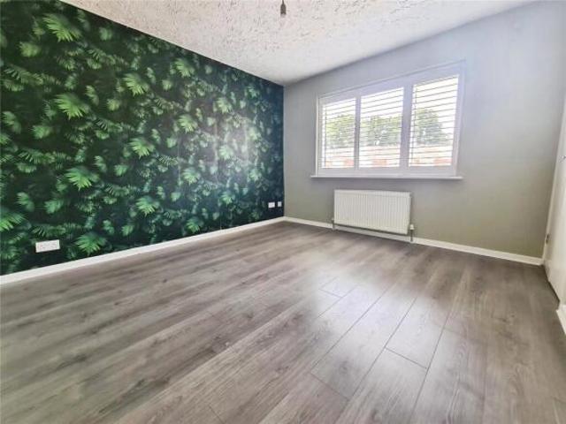 4 bedroom terraced house for rent in Preshaw Close, Southampton, Hampshire, SO16