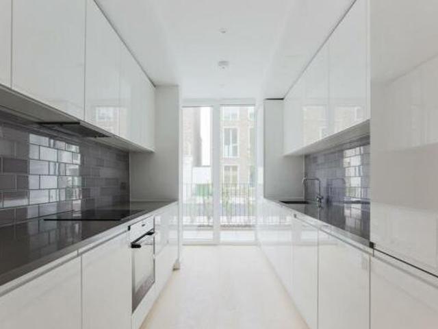 4 Bedroom Terraced House For Rent In Royal Wharf