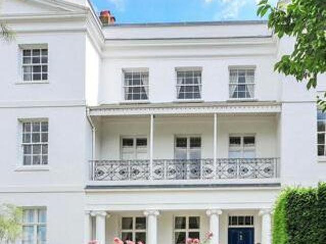 4 Bedroom Terraced House For Rent In Ravenscourt Park, London