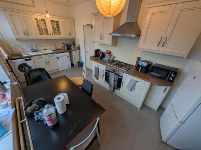 4 bedroom terraced house for rent in Riley Road, Brighton, BN2