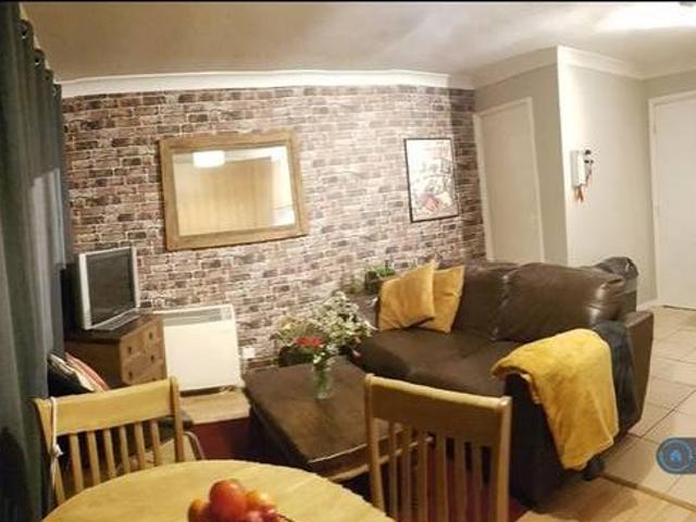 4 bedroom terraced house for rent in Rushmead Close Canterbury CT2
