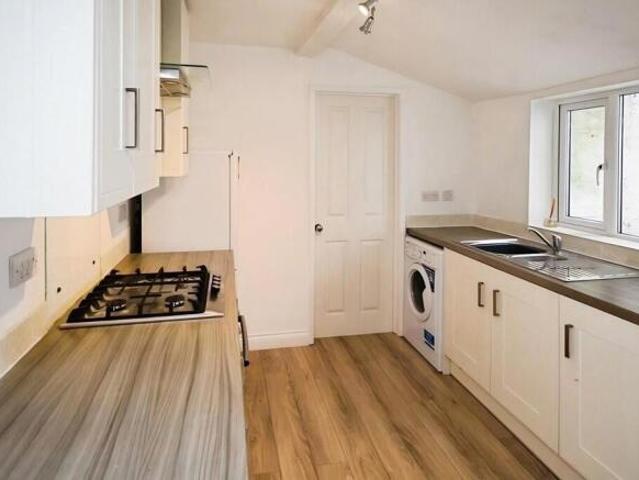 4 bedroom terraced house for rent in Worcester Parade, Gloucester, GL1