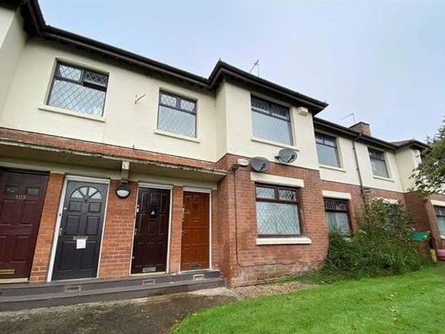 4 bedroom terraced house for rent in Waterloo Road Cheetwood Manchester M8