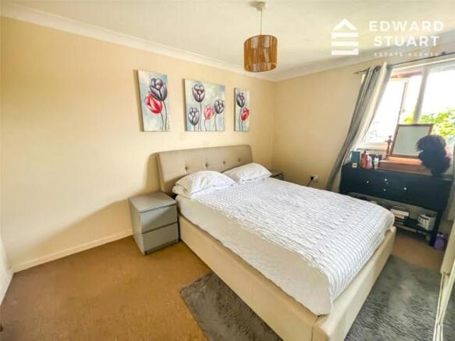 4 bedroom terraced house for rent in Welbourne, Peterborough, Cambridgeshire, PE4