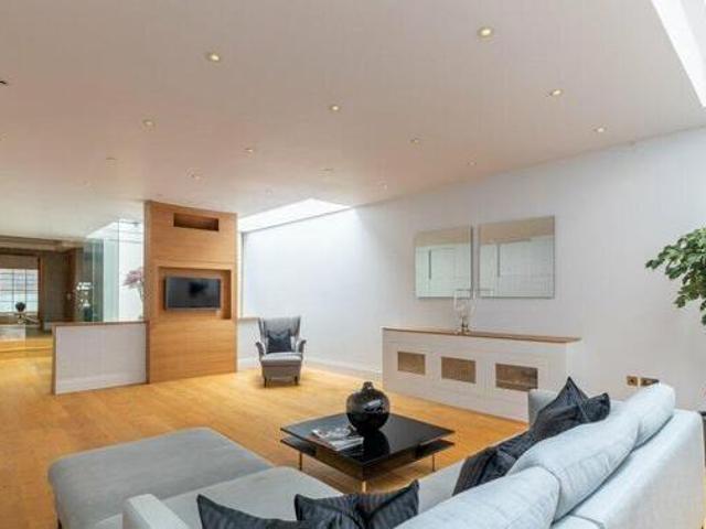 4 Bedroom Terraced House For Rent In Westminster