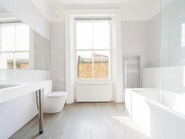 4 bedroom terraced house for rent in Westbourne Grove, Notting Hill, W11
