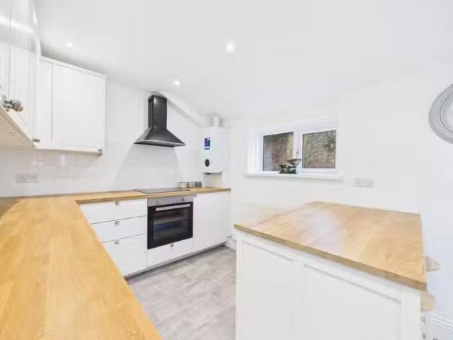 4 bedroom terraced house for rent in Westward road, GL5