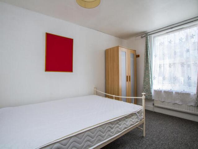 4 bedroom terraced house for rent in Whippingham Street, Brighton, BN2