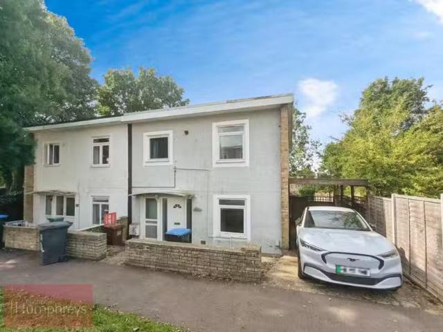 4 bedroom terraced house for rent in Willow Way, Hatfield, AL10