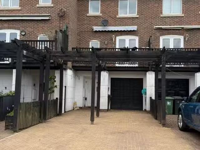 4 bedroom terraced house for rent in Windward Quay, Eastbourne.