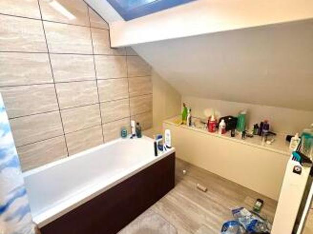4 bedroom terraced house for rent in Wrangthorn Terrace, Hyde Park, Leeds, LS6