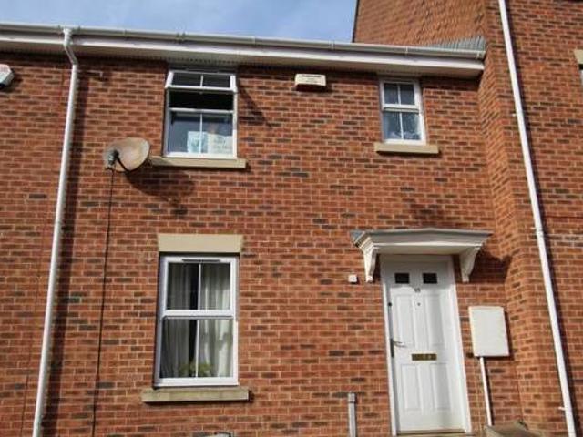 4 bedroom terraced house for rent in Wright Way Stoke Park BS16