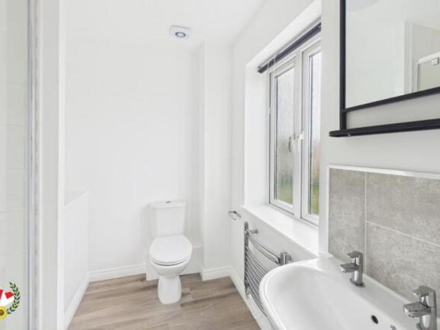 4 bedroom terraced house for rent in Topcliffe Street, Kingsway, Gloucester, GL2