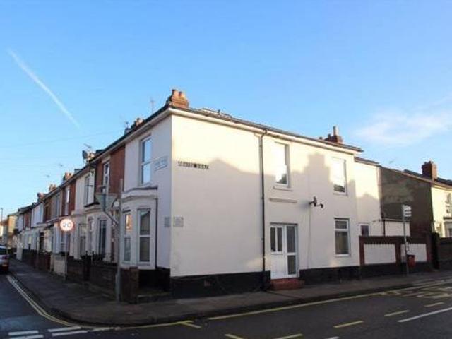 4 bedroom terraced house for rent in Talbot Road PO4