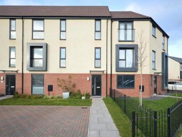4 Bedroom Terraced House For Rent In Telford, Shropshire