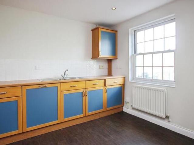 4 bedroom terraced house for rent in Thomas Way Stoke Park, BS16