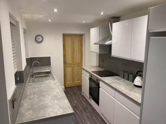 4 bedroom terraced house for rent in Thorpe Road, Melton Mowbr.