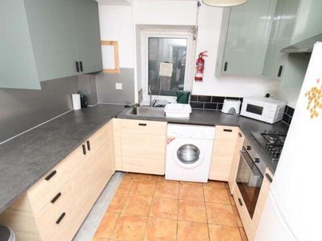 4 Bedroom Terraced House For Rent In Treforest