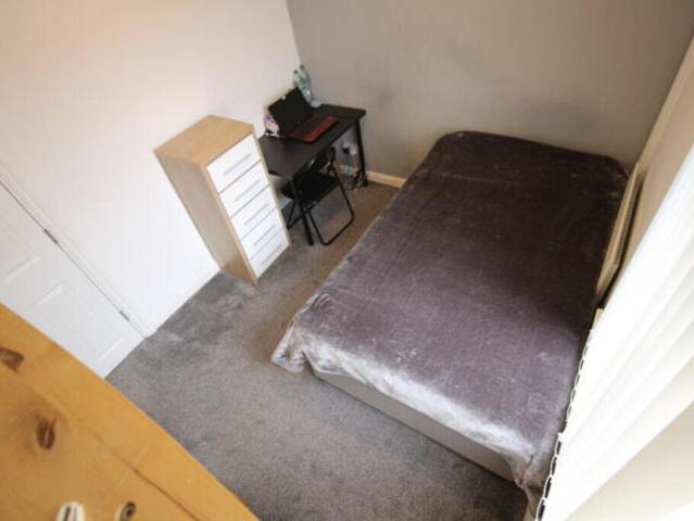 4 bedroom terraced house for rent in Trelawn Avenue, Headingley, Leeds, LS6 3JN, LS6