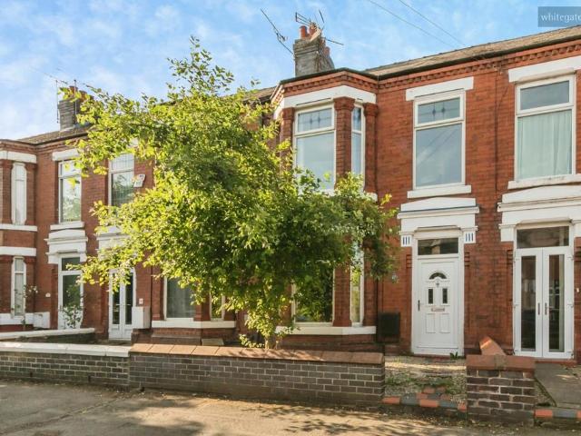 4 bedroom terraced house for sale