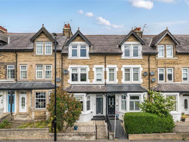 4 bedroom terraced house for sale