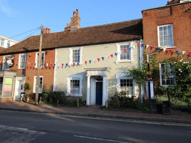 4 bedroom terraced house for sale