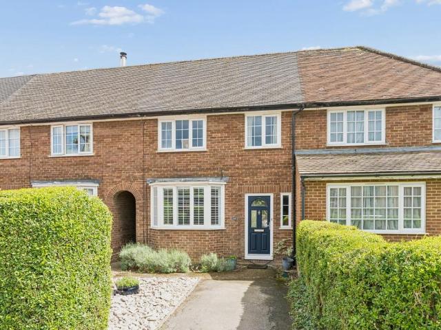 4 bedroom terraced house for sale