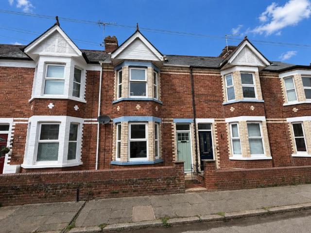 4 bedroom terraced house for sale