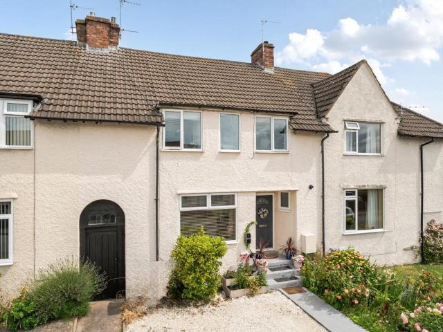 4 bedroom terraced house for sale