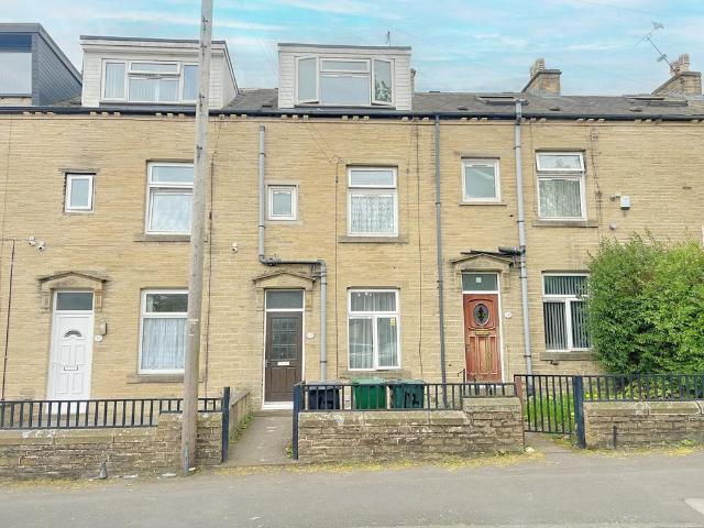 4 bedroom terraced house for sale