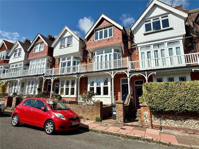 4 bedroom terraced house for sale