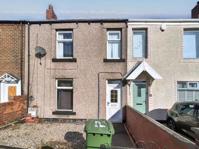 4 bedroom terraced house for sale