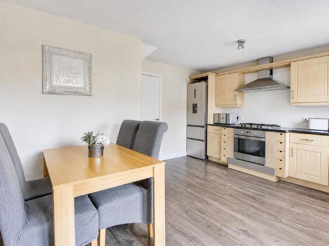 4 bedroom terraced house for sale