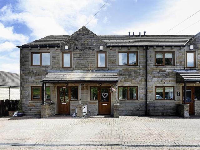 4 bedroom terraced house for sale