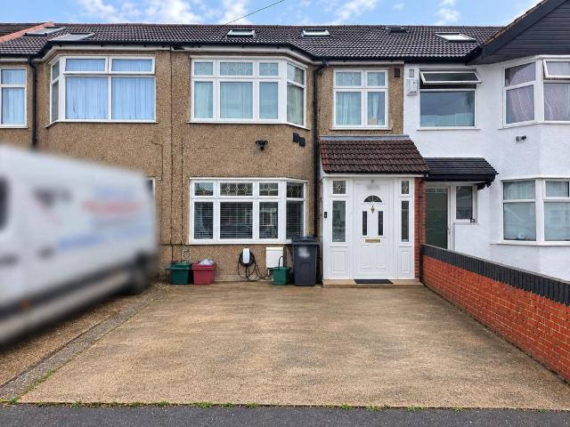 4 bedroom terraced house for sale