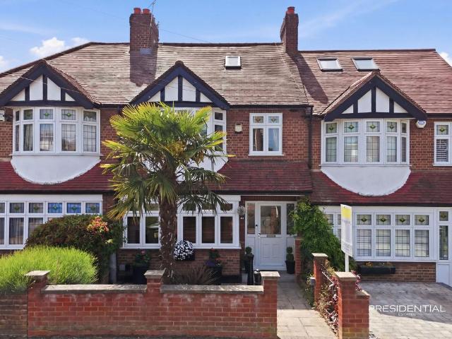 4 bedroom terraced house for sale