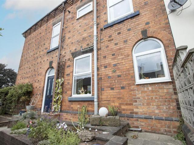 4 bedroom terraced house for sale