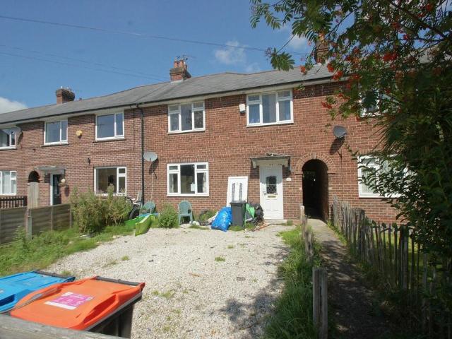 4 bedroom terraced house for sale