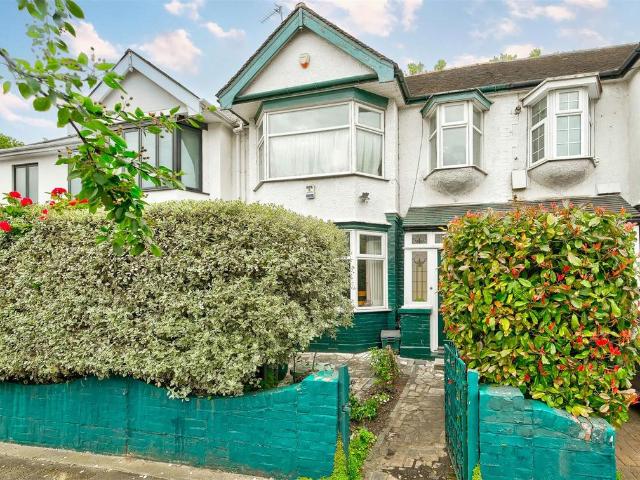 4 bedroom terraced house for sale