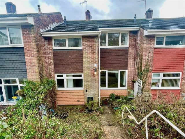 4 bedroom terraced house for sale