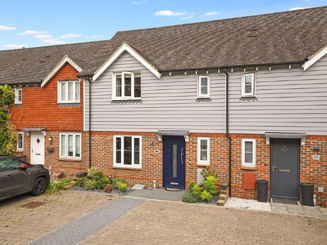 4 bedroom terraced house for sale