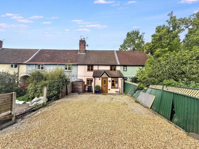 4 bedroom terraced house for sale