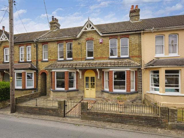 4 bedroom terraced house for sale