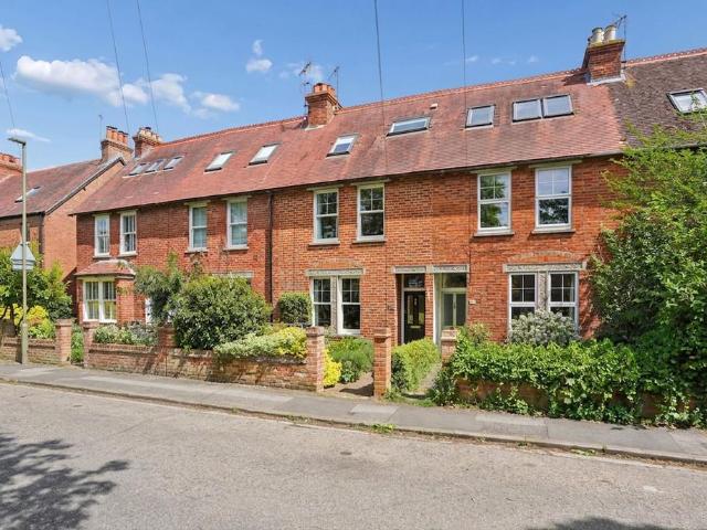 4 bedroom terraced house for sale