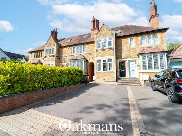 4 bedroom terraced house for sale