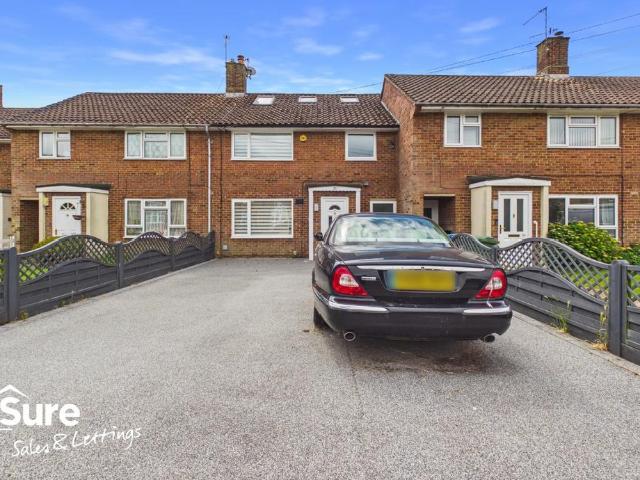 4 bedroom terraced house for sale
