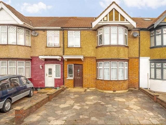 4 bedroom terraced house for sale